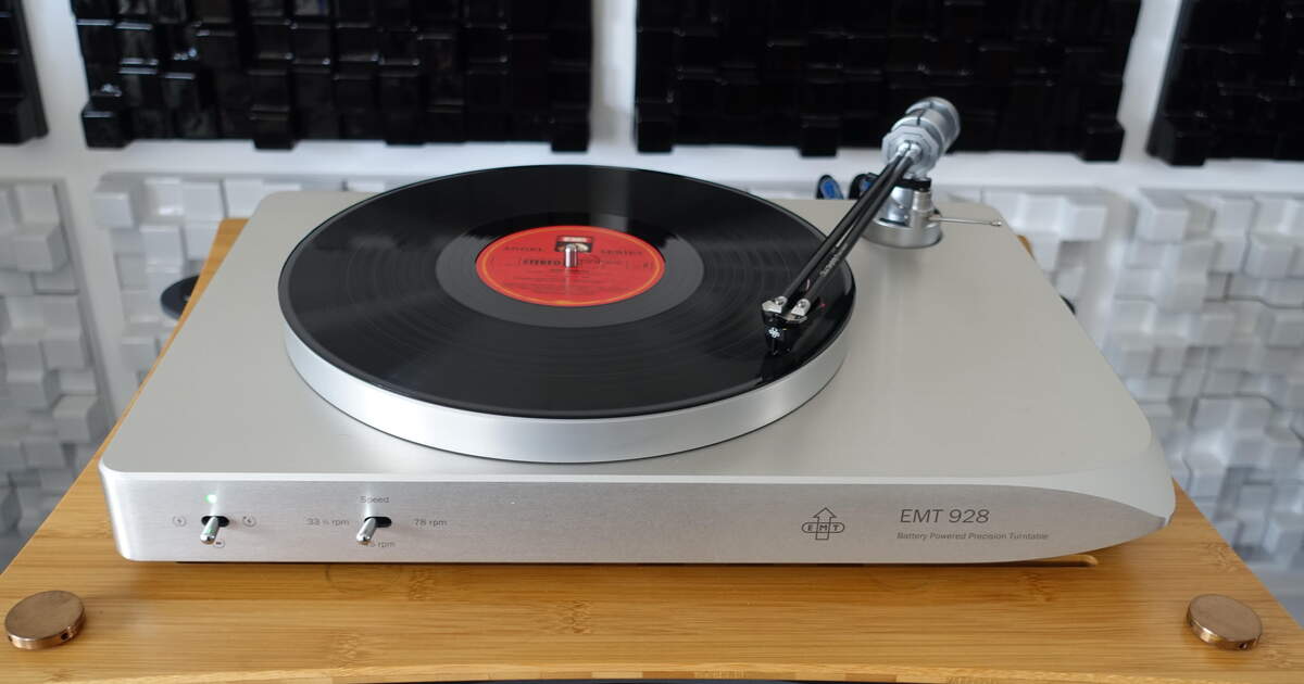Exaudio apresenta o gira-discos EMT 928 II » Mercado » Equipamentos | Audio & Cinema em Casa